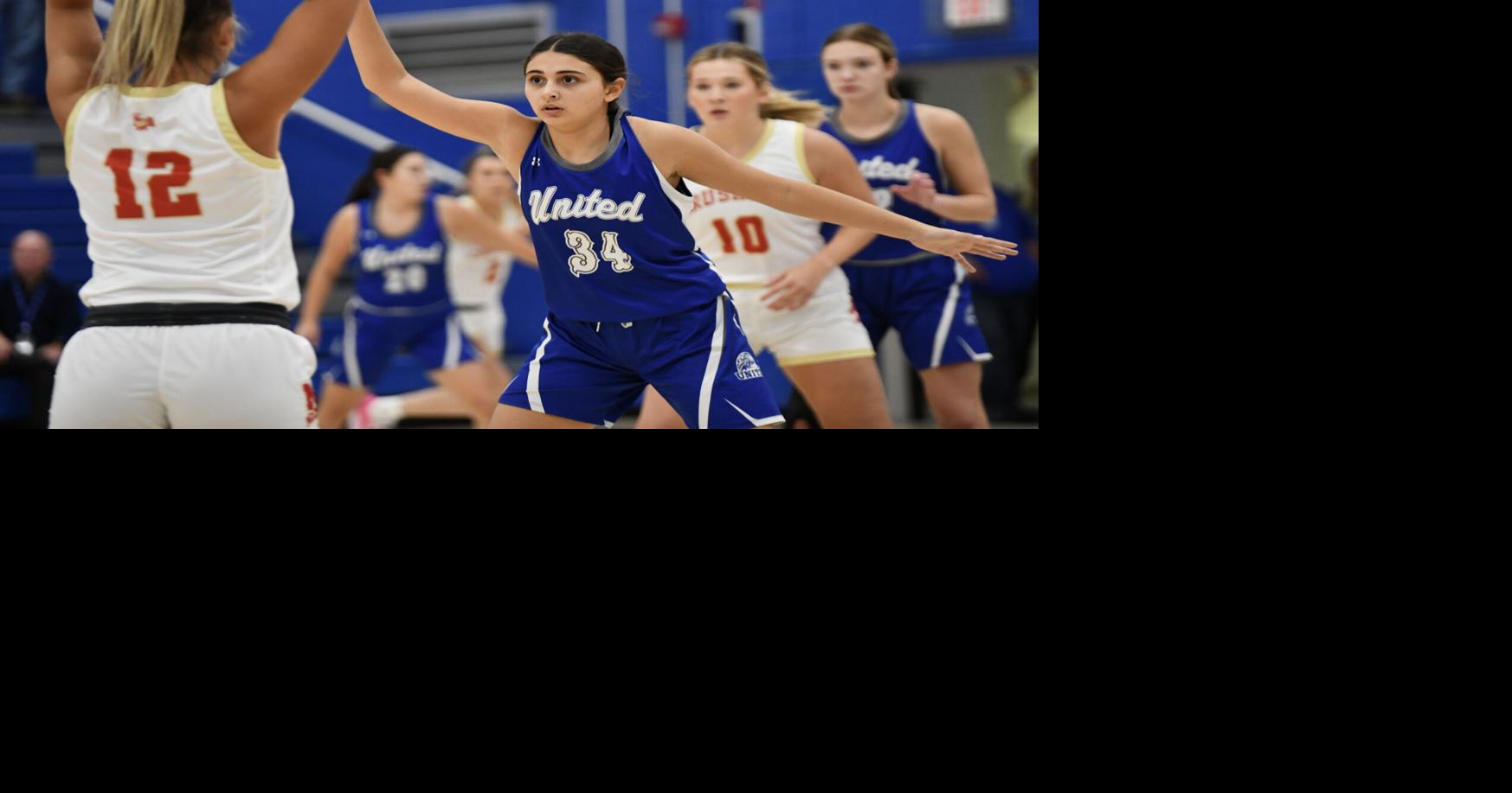 PHOTO GALLERY | Gallucci reaches scoring milestone as Bishop McCort ...