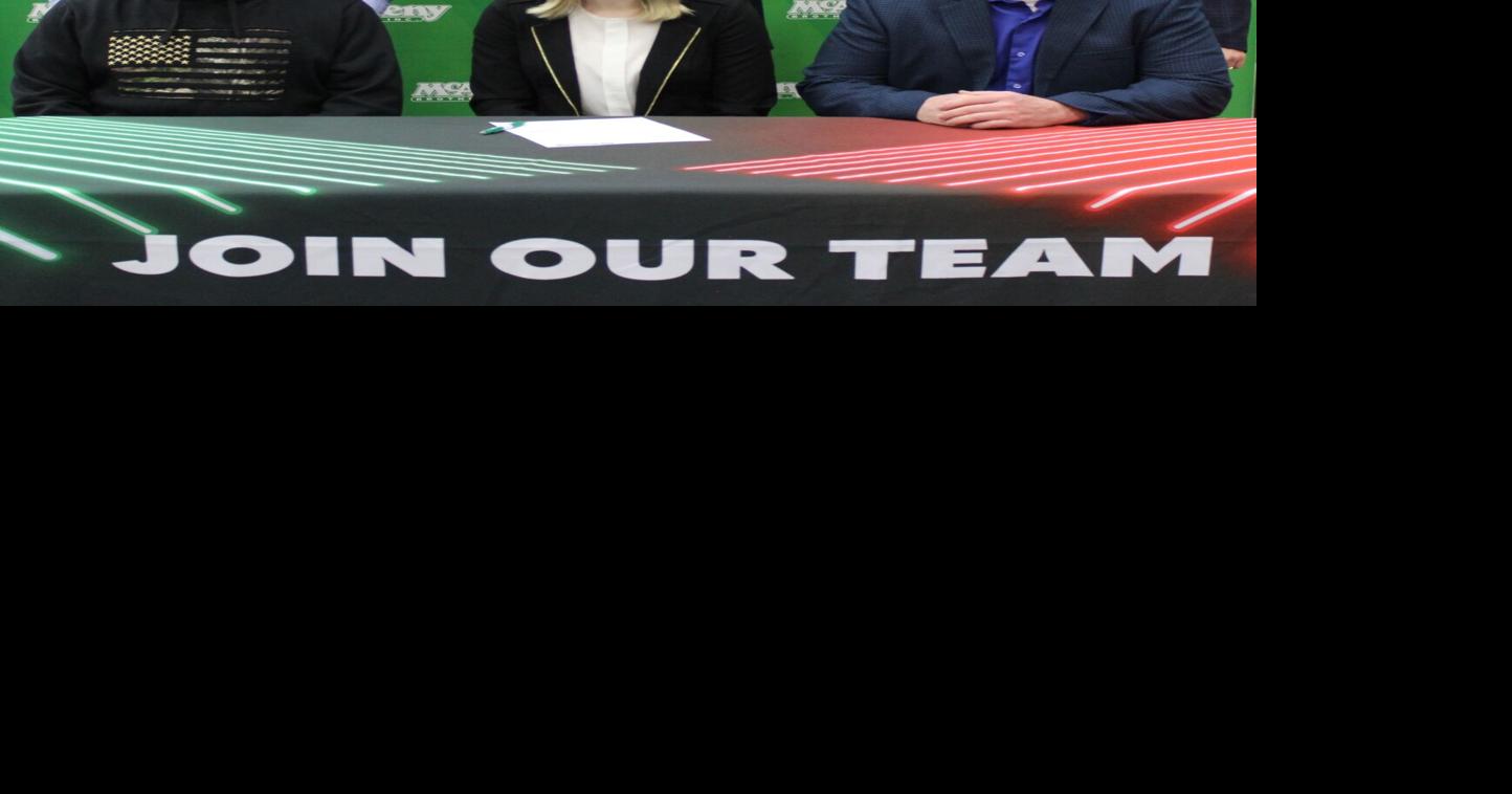 Mount holds inaugural signing day with McAneny | News | tribdem.com