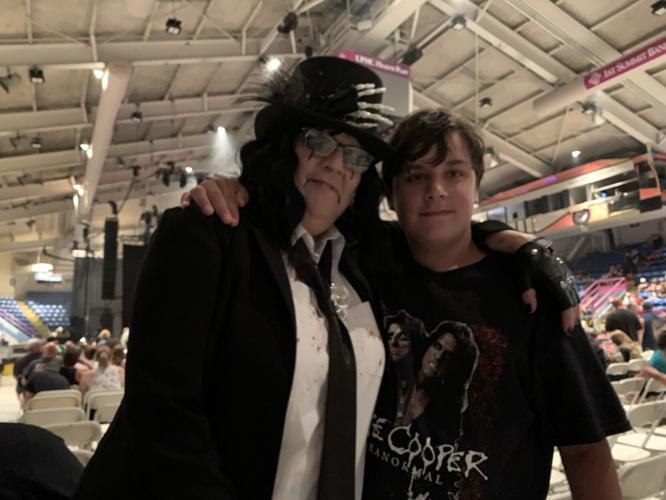 Alice Cooper shocks, rocks Johnstown's 1st Summit Arena | News ...