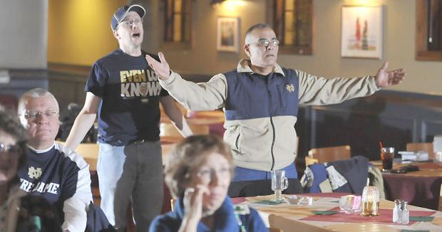 Fighting Irish fans gather for big game | Local News | tribdem.com