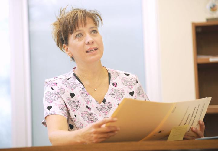 Family history in focus: Tracking links between breast, ovarian cancers ...