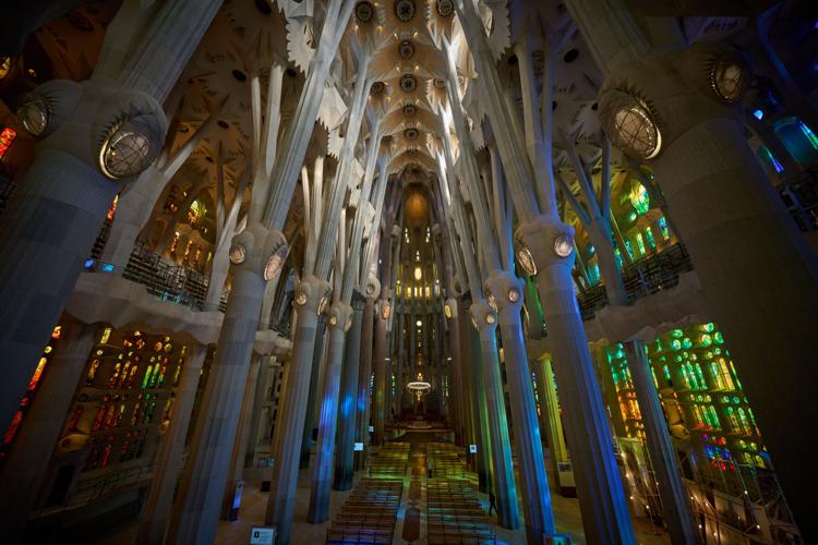 Pope honors Barcelona's Sagrada Familia as masterpiece of stone, color ...