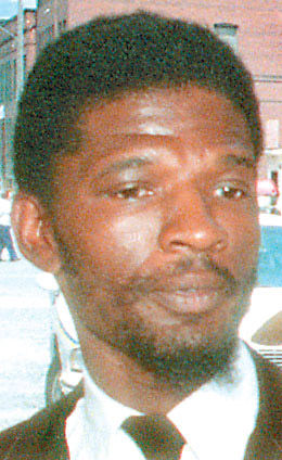 Ernest Simmons 14 | | tribdem.com