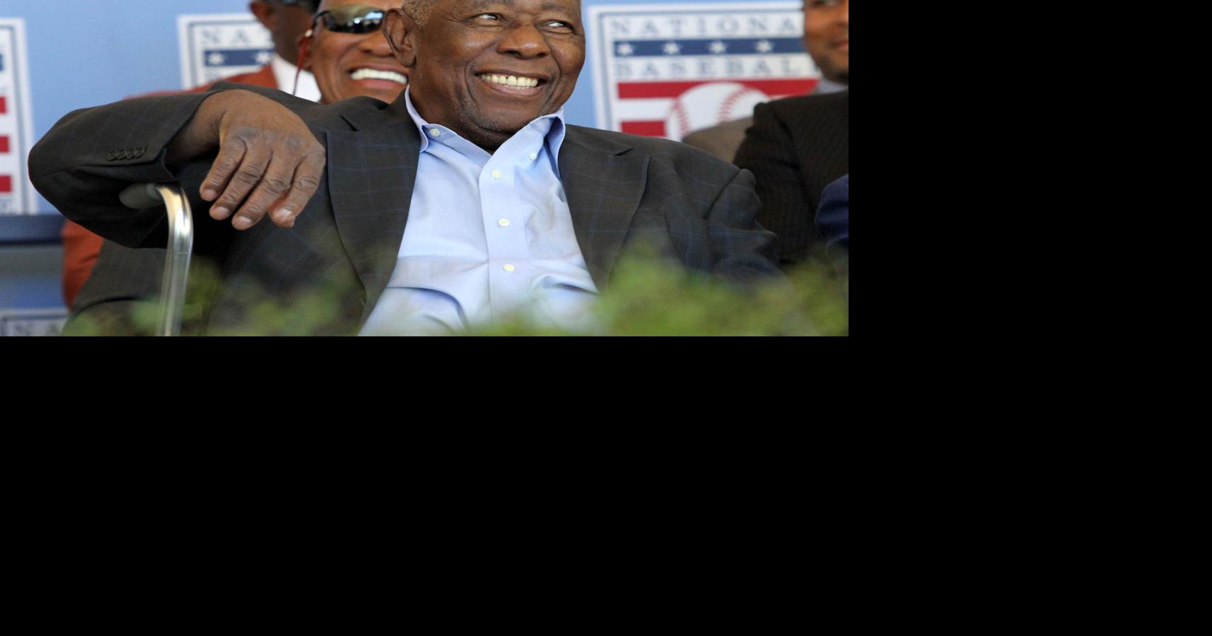 Today in History: April 8, Hank Aaron breaks Babe Ruth's home run ...
