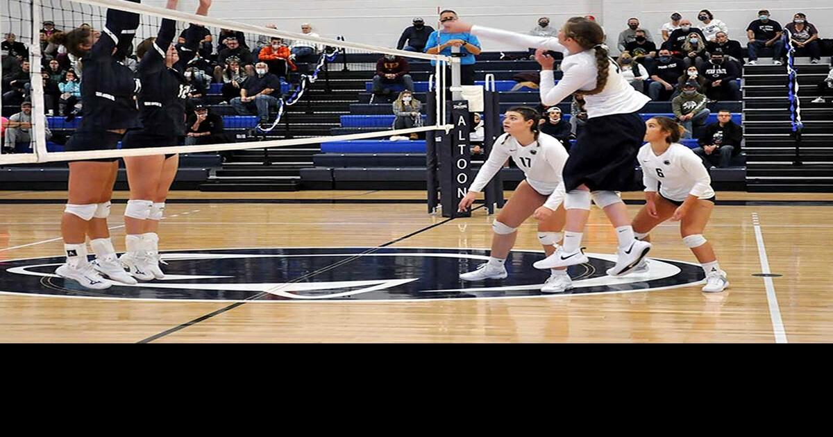 Chestnut Ridge graduate Mock shares AMCC's top volleyball honor ...