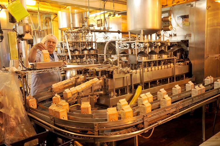 Pushed by pandemic, farmers evolve business practices | Features ...