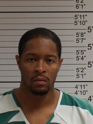 Police: Man shot at house with woman, child inside | News | tribdem.com