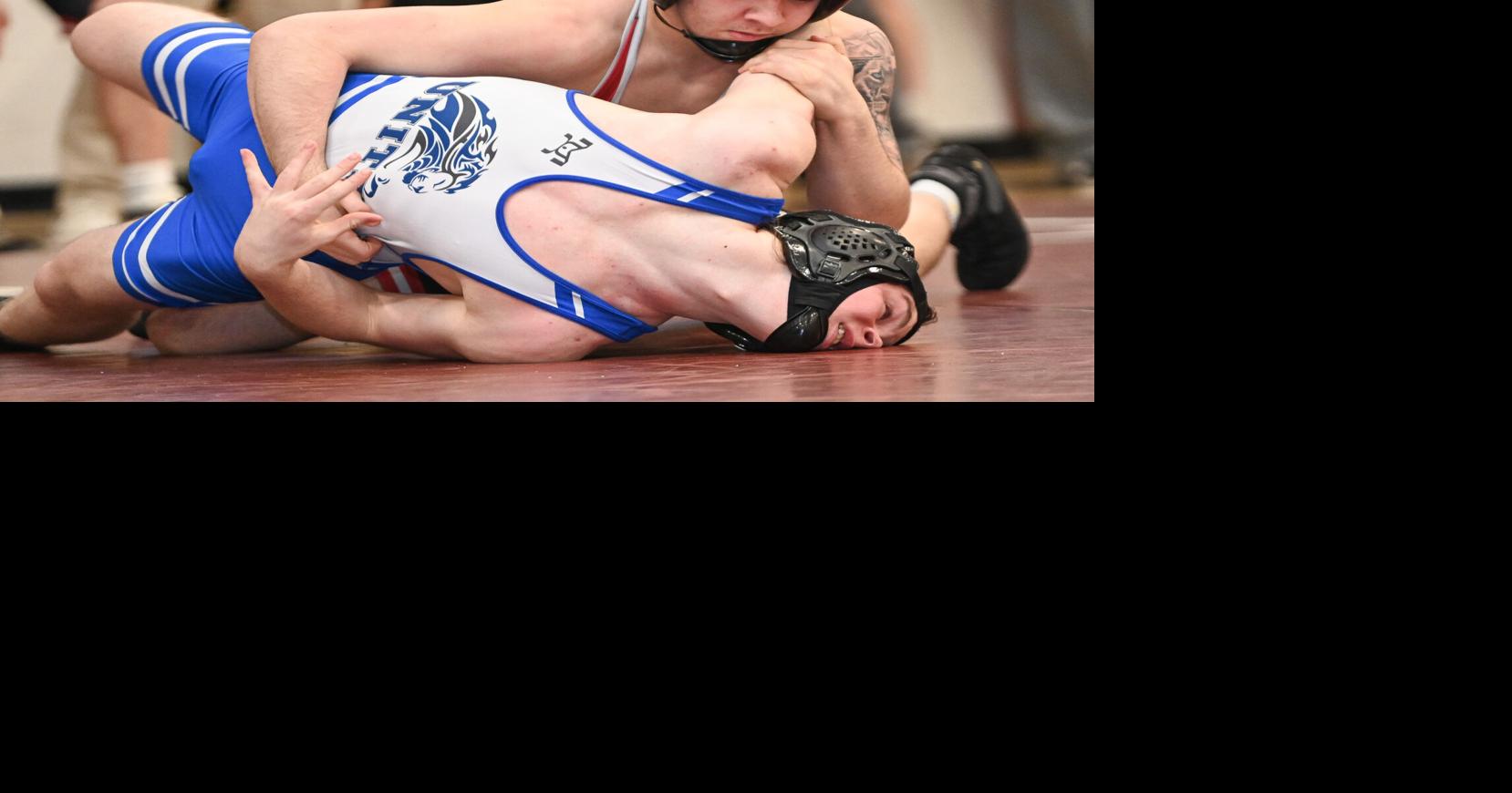Bishop McCort's Bo Bassett pins former NCAA champ in Real American ...