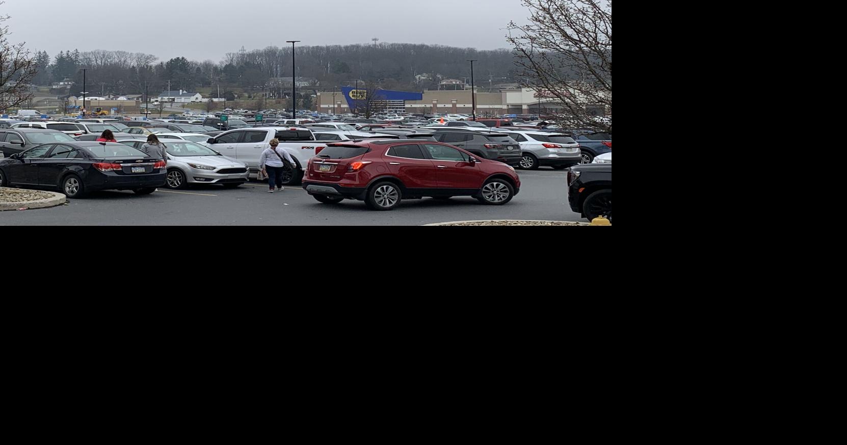 'Busy, but not crazy': Area shoppers turn out for Black Friday | News ...