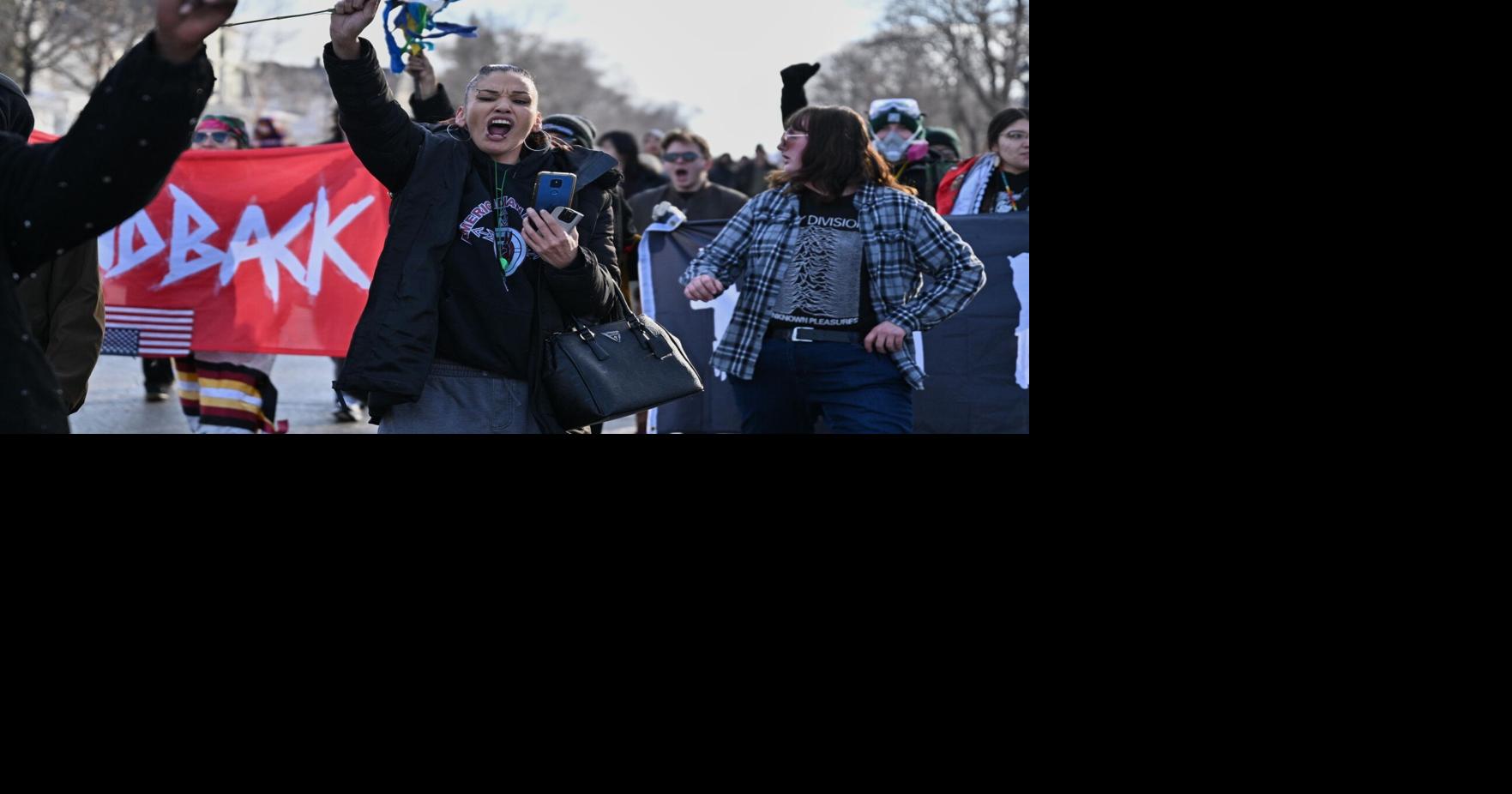 Minneapolis protesters vent their outrage after an ICE officer kills a ...