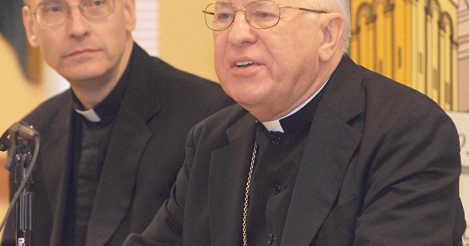 Grand jury report: Bishops Adamec, Hogan moved priests, covered up ...