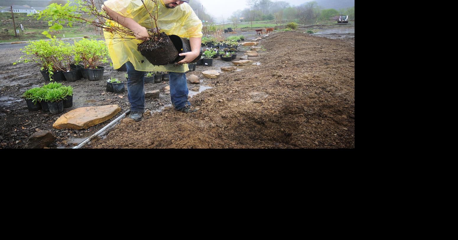 Work begins at Conemaugh Gap Park, pathway | News | tribdem.com