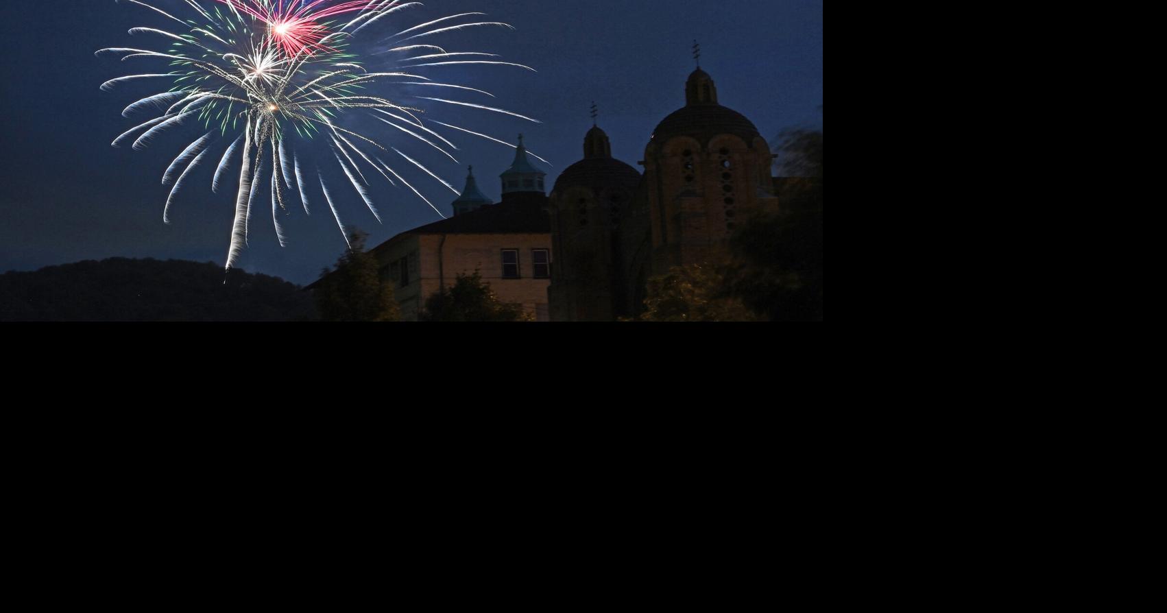 PHOTO GALLERY | Independence Day fireworks light up Johnstown sky ...