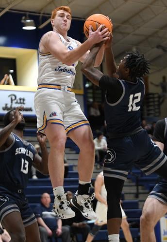 Pitt-Johnstown men drop road game at Mansfield | Sports | tribdem.com