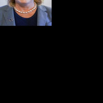 On the Move: Anne Houtman named vice president for academic affairs at ...