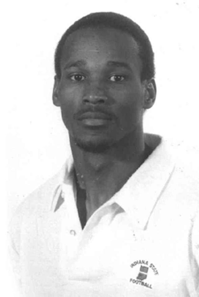 BREAKING: Former ISU football great, NFL player Wayne Davis dies ...