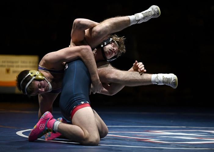 ROUNDUP: Patriot wrestlers defeat Sullivan | Sports | tribstar.com