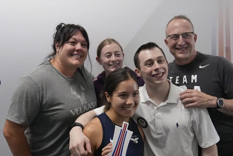 Former ISU thrower Mary Theisen-Lappen to hoist barbells Sunday on ...