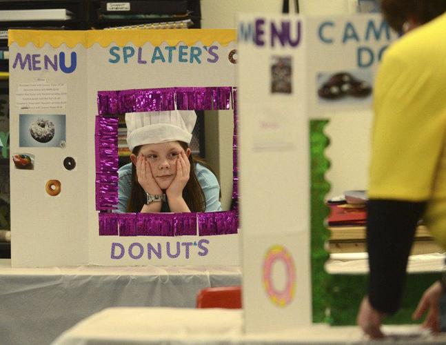Got doughnuts? Hoosier Prairie fourth graders do sweet business battle ...