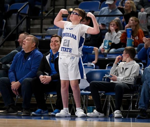 Doppelganger: Avila and sixth-grader with striking resemblance | Sports ...