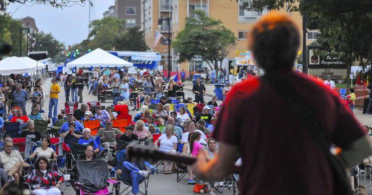 Rain, storms, threat of tornado scatter crowd but don't dampen spirit ...