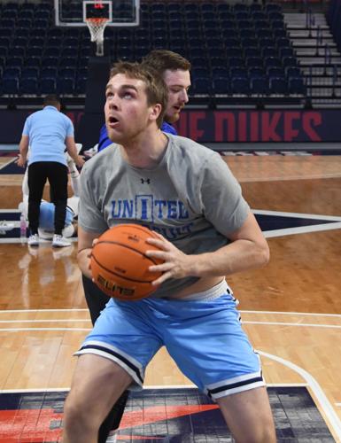 House call: McKnight finds harvest in Hawkeye state | Sports | tribstar.com