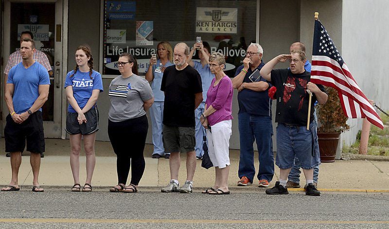 Officer Rob Pitts has ended his tour of duty | Local News | tribstar.com