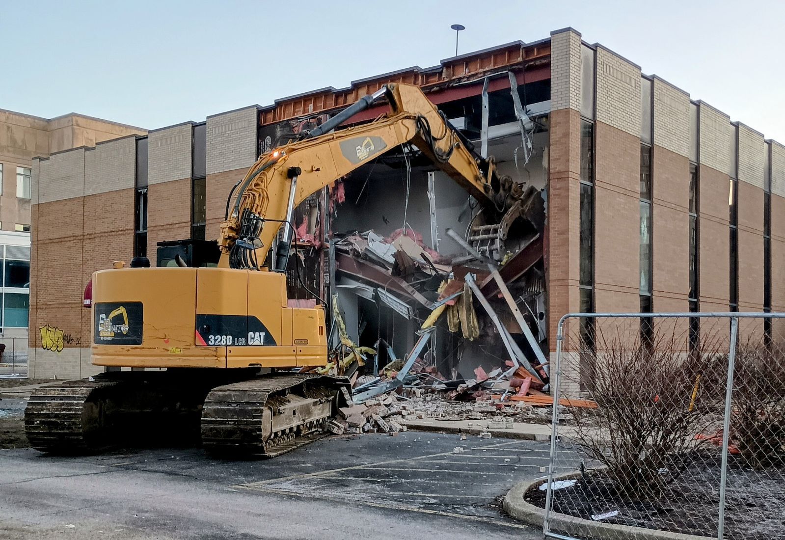 Demolition begins on Vigo Schools' former admin building | Local News | tribstar.com