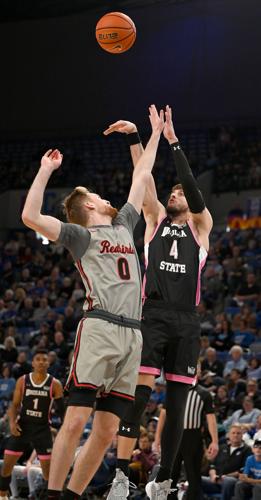 GRAY & BLUE VIEW: Neese overcomes growing pains as squad crescendos in ...