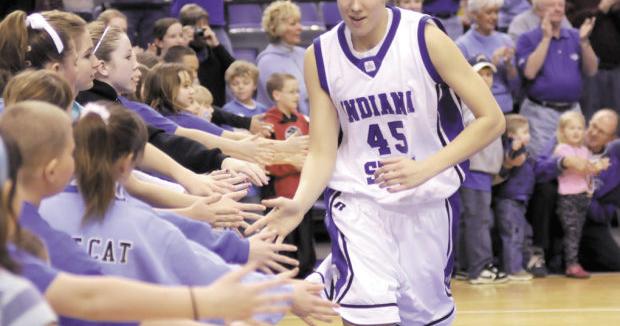 Laura Rudolphi shines in her final home game as a Sycamore | Local ...