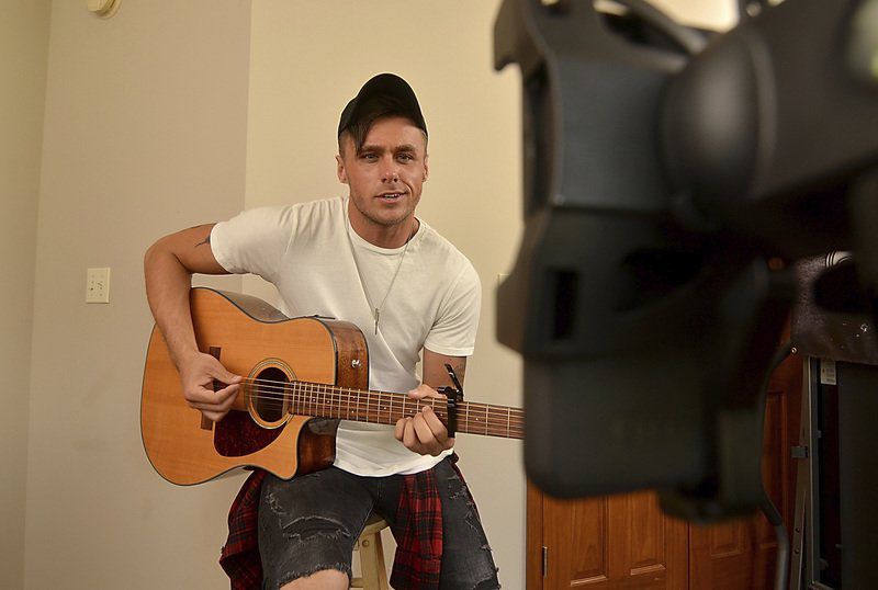 Drawing on family roots, Dylan Raymond sets out for career in Nashville ...