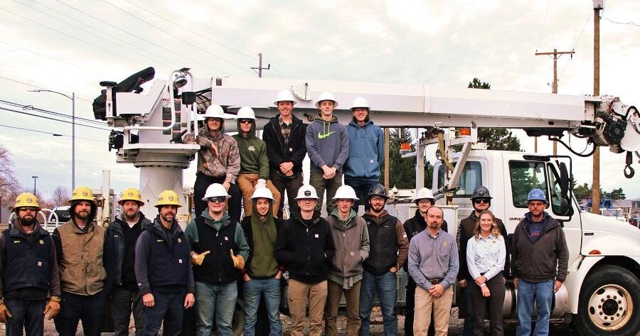 Alpena Power donates digger truck to ACC utility tech program | News ...