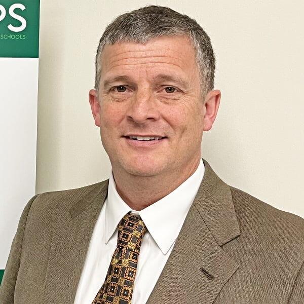 APS superintendent receives ‘effective’ on latest annual review | News ...