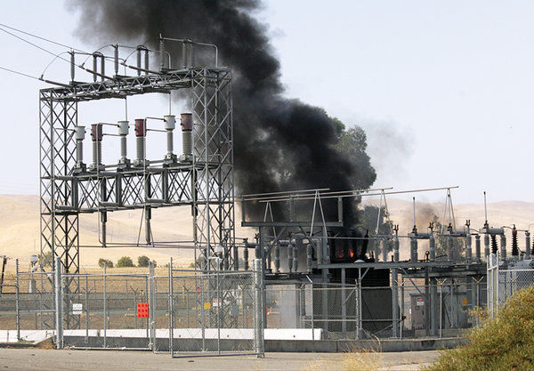 Fire cuts power to Safeway distribution center | Tracy Press ...