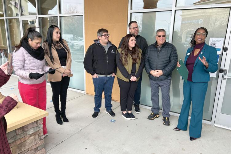 Dispensary draws crowd for grand opening | Tracy Press | ttownmedia.com