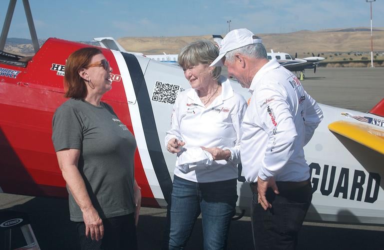Veterans honored during morning of flights in classic biplane | Tracy ...