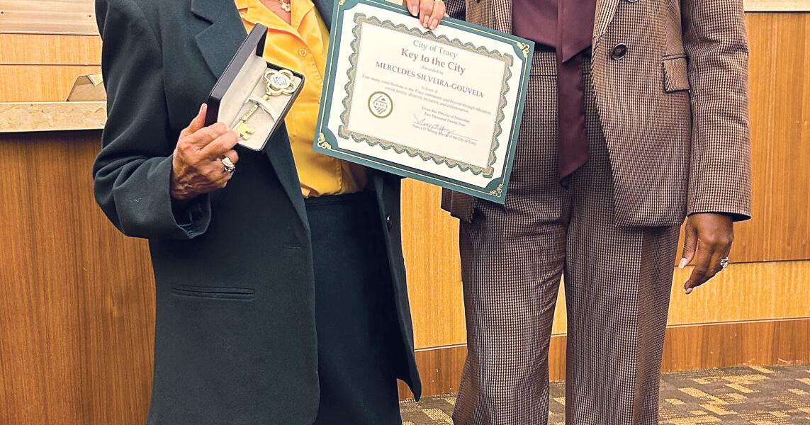Mayor awards three Keys to the City | Tracy Press | ttownmedia.com