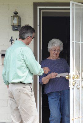 Condit makes rounds in Patterson | Patterson Irrigator News ...