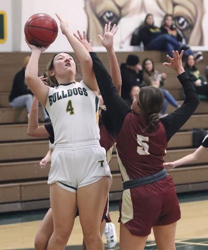 Basketball: Bulldogs open Breakfast Lions/Tom Hawkins tournament with ...