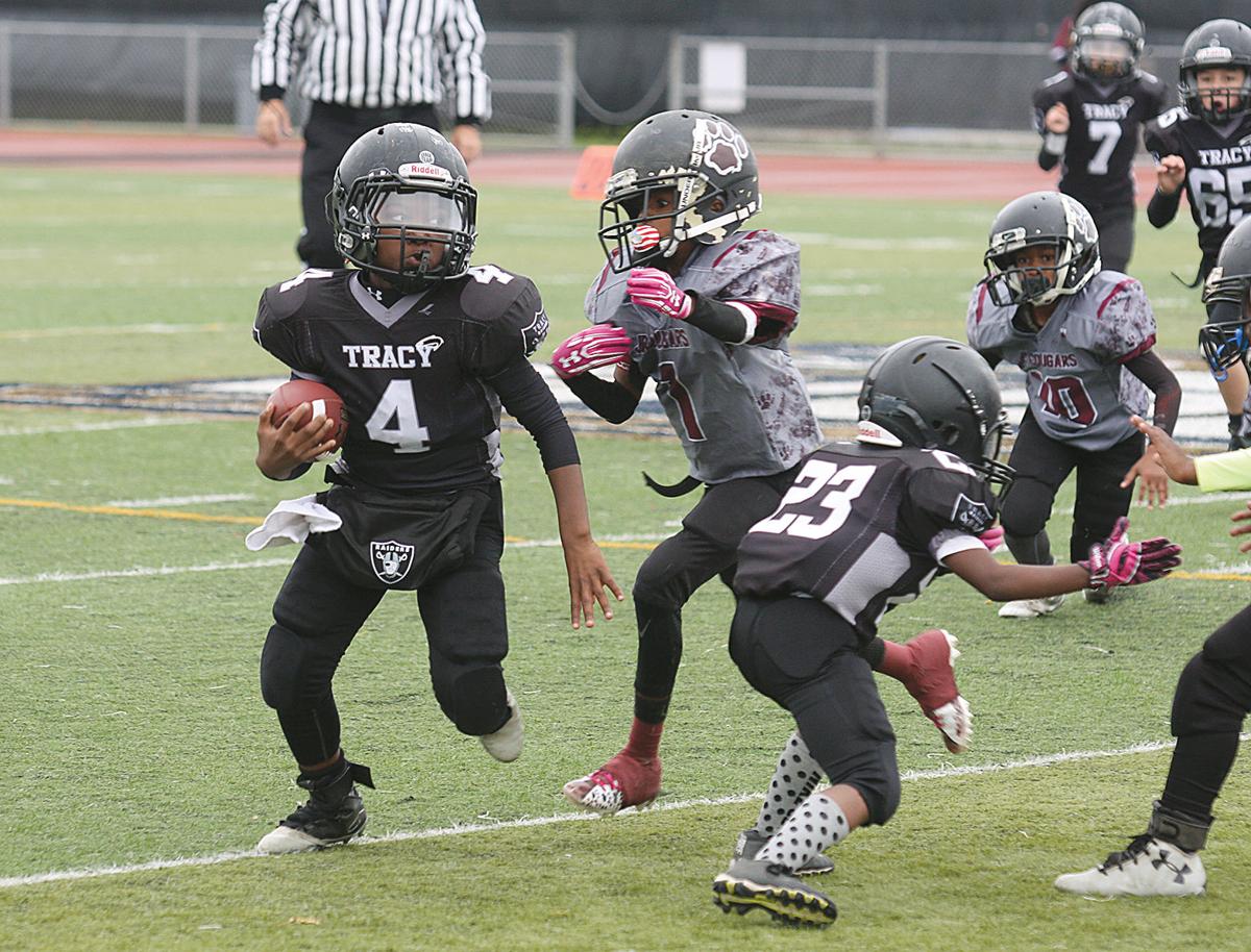 Youth football: Raiders finish season with DYFL Super Bowl losses ...