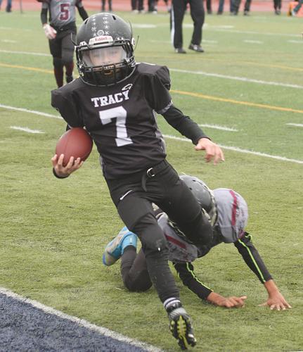 Youth football: Raiders finish season with DYFL Super Bowl losses ...