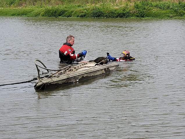 Boat retrieval on Old Las Palmas | Patterson Irrigator News ...