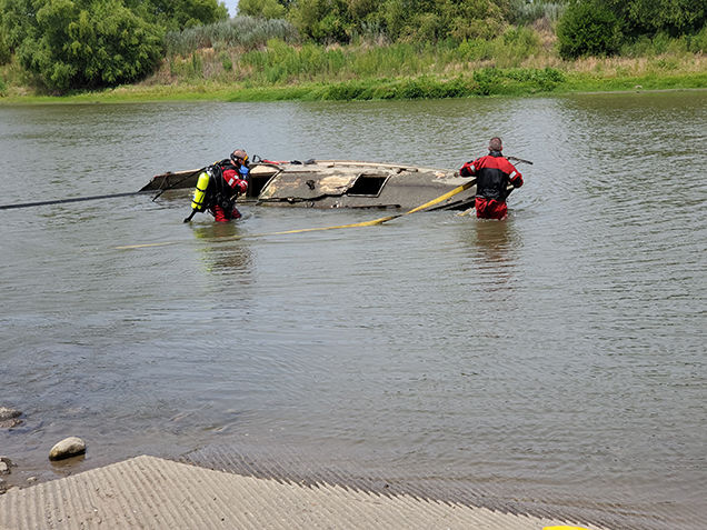 Boat retrieval on Old Las Palmas | Patterson Irrigator News ...
