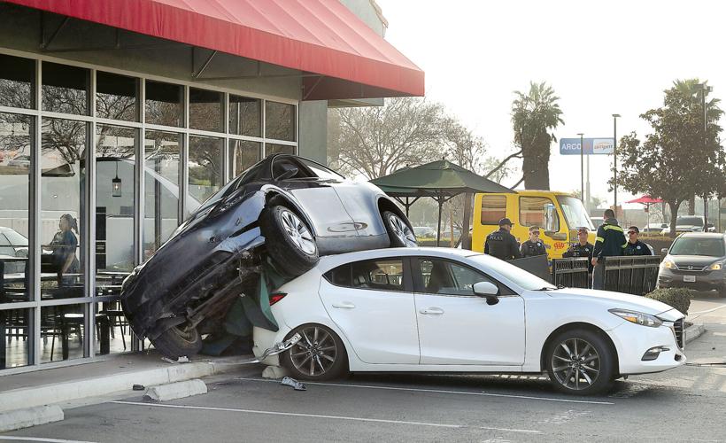 Tesla crashes at Starbuck’s | Tracy Press | ttownmedia.com