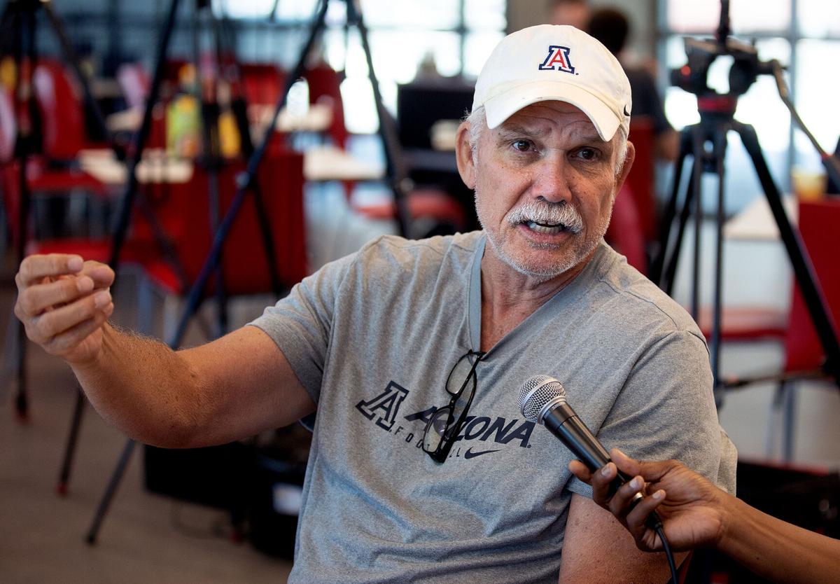 Arizona DBs coach Duane Akina joins Texas' football staff