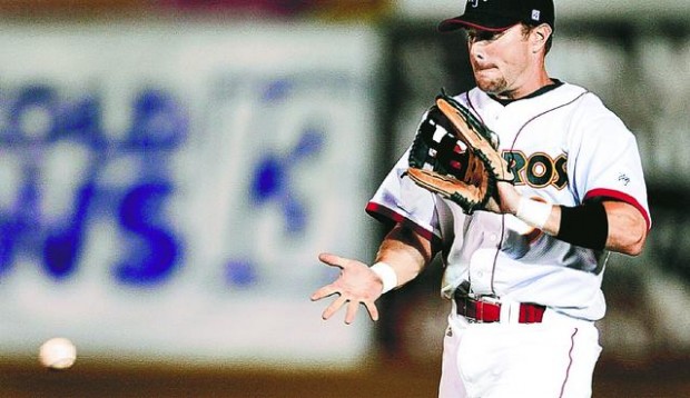 Lefty Davis learning new approach after injury