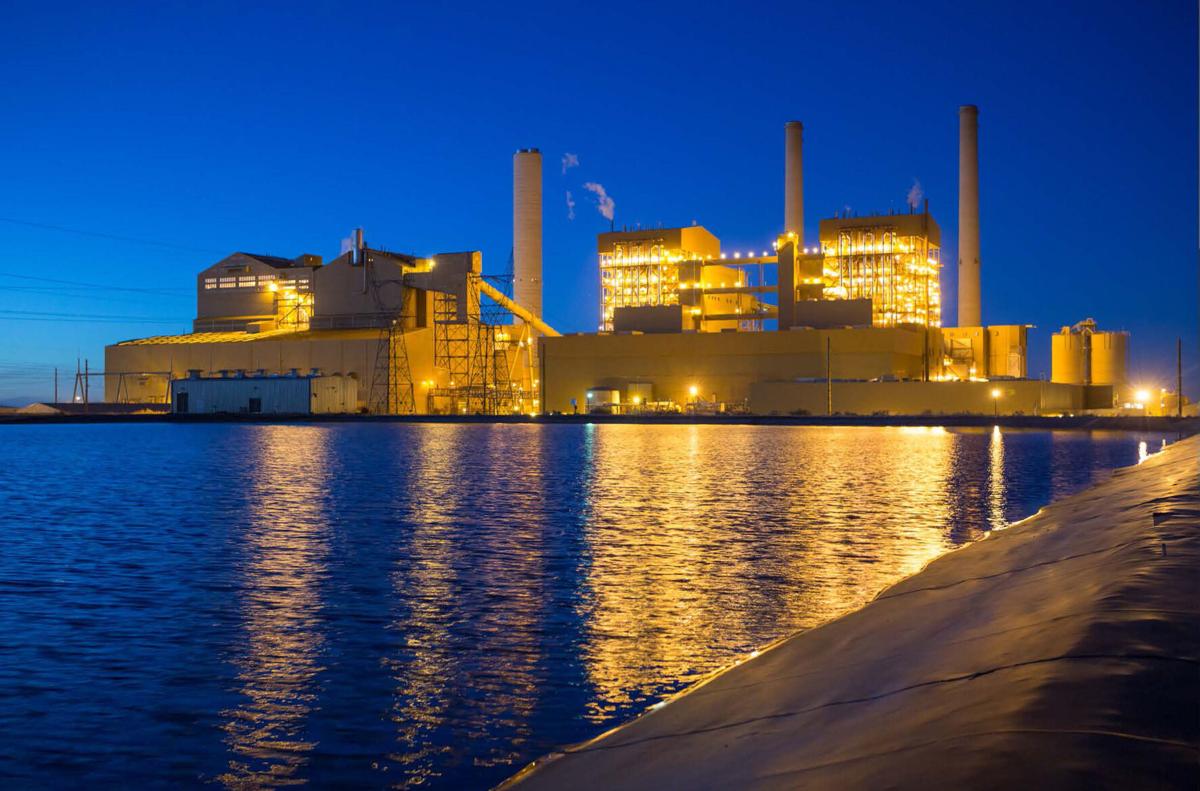 Arizona regulators take input on coal closures