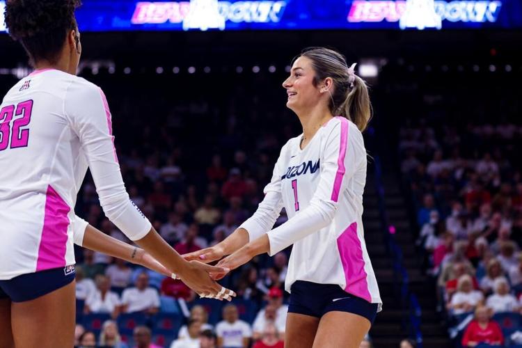 UofA 2-sport athlete Vanek gears up for Pac-12 track champs.