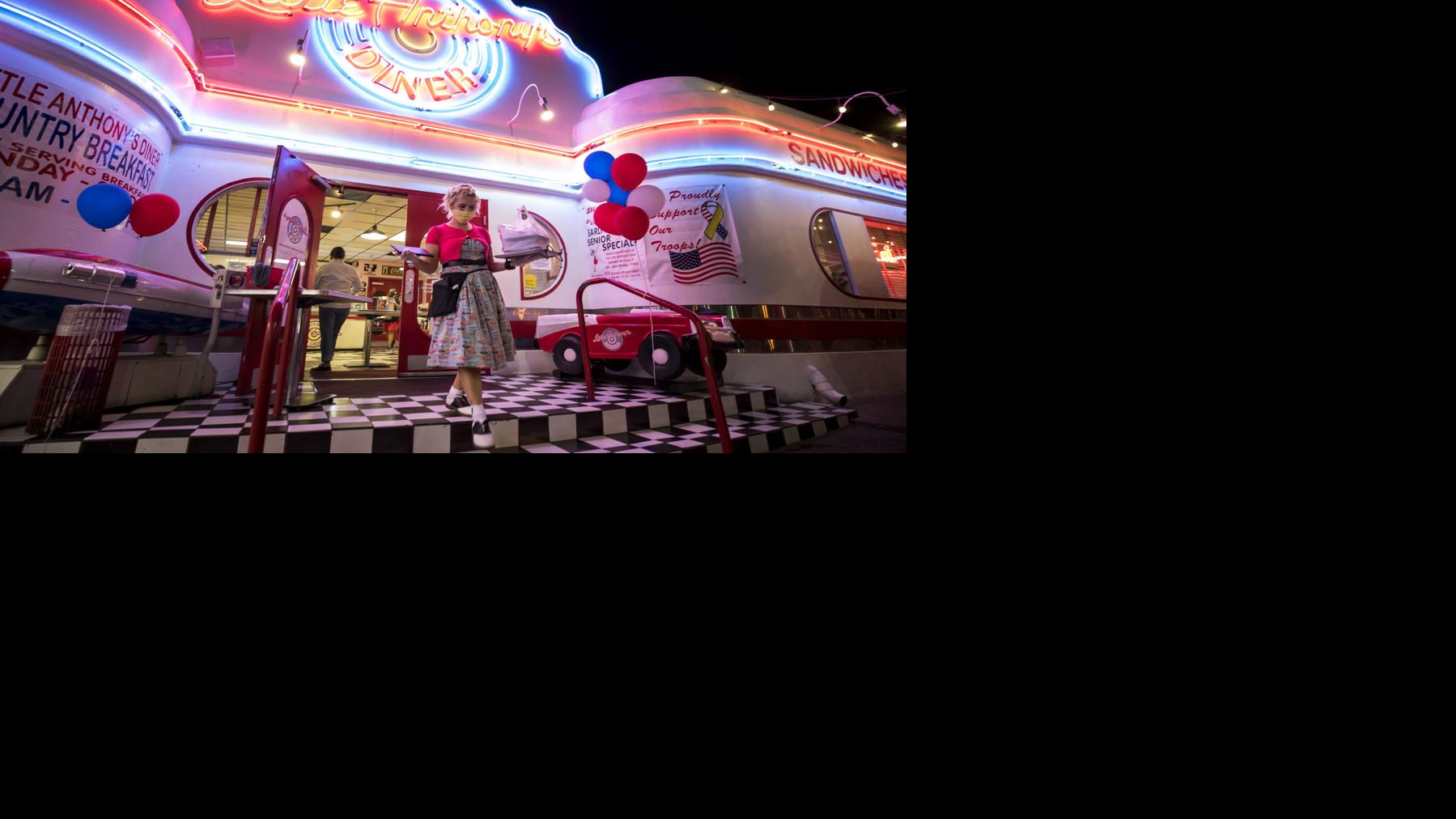 Little Anthony's Diner Drive-in and carhops | | tucson.com