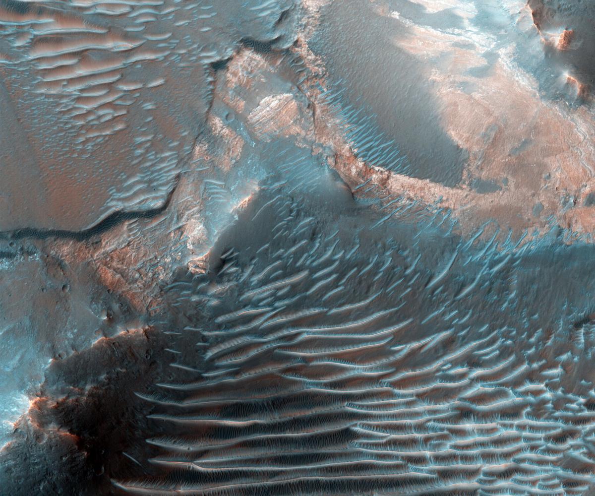 Photos: Images from Mars HiRise camera | Local news | tucson.com
